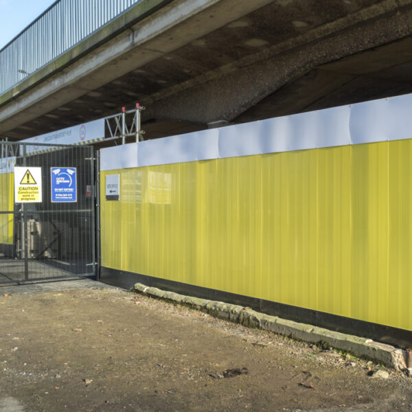 Go-Hoard™ PVC On-Ground Hoarding System - 2.4m | Blok ‘N’ Mesh